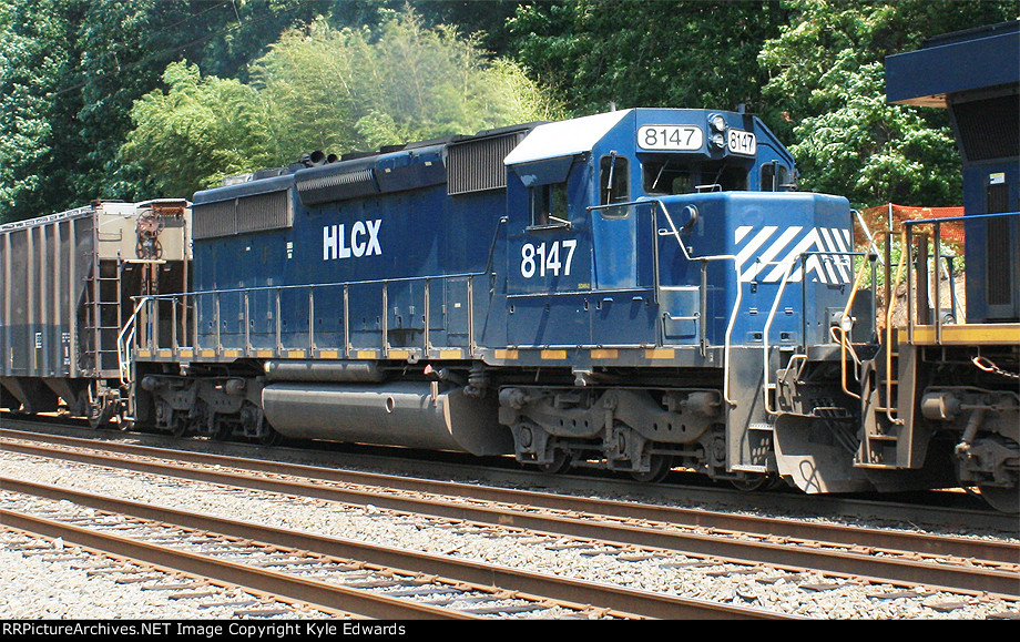 HLCX SD40-2 #8147
